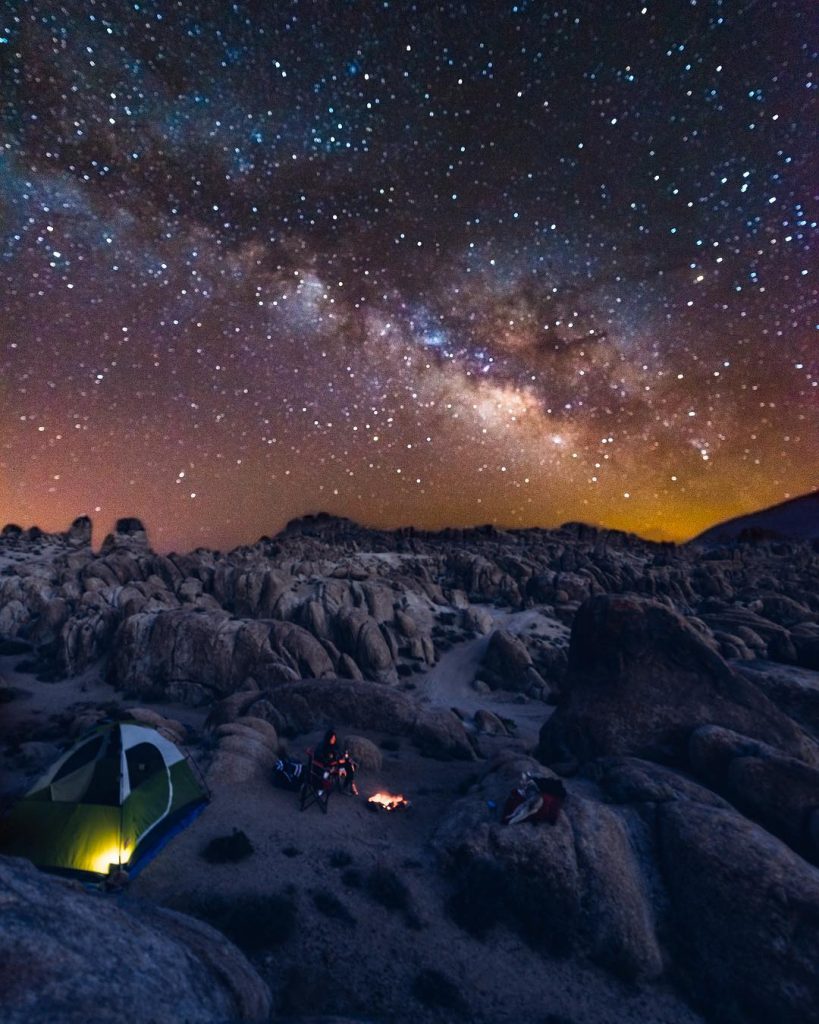 Exploring Alabama Hills and Lone Pine - AWAYWITHMARS